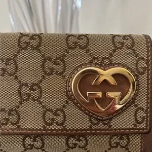 Gucci | Bags | Gucci Gg Logo Heart Canvas Bronze Leather Continental ...